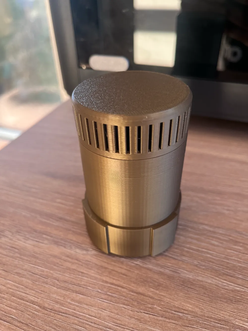 3D-Printed Filament Dryer with Integrated Hygrometer and Silica Gel ...