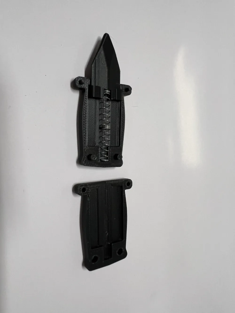 Spring knife by bambaxp - MakerWorld