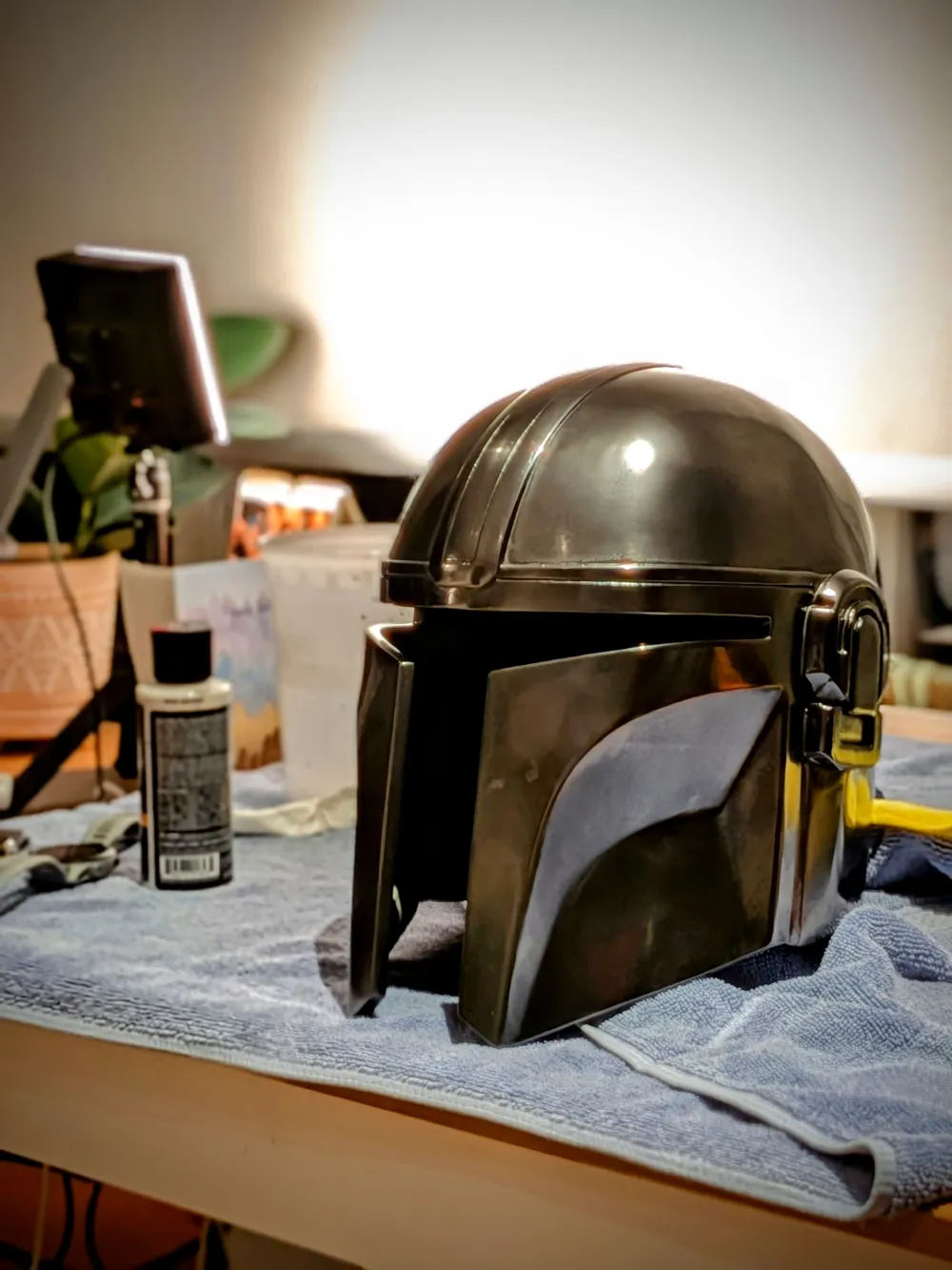 Mandalorian Helmet for A1 Mini - Free 3D Print Model - MakerWorld