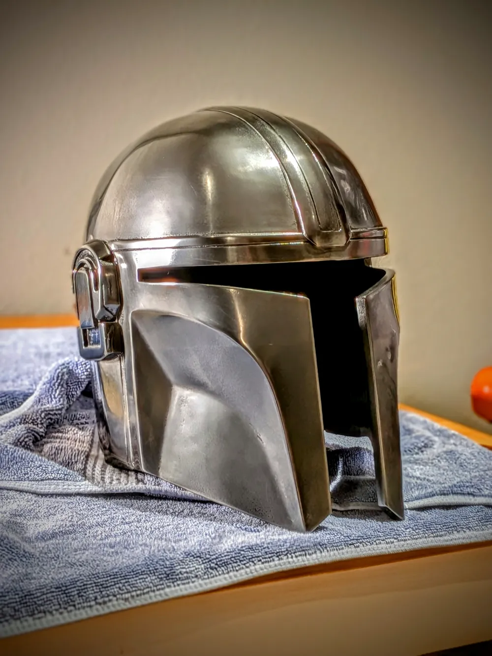 Mandalorian Helmet for A1 Mini - Free 3D Print Model - MakerWorld