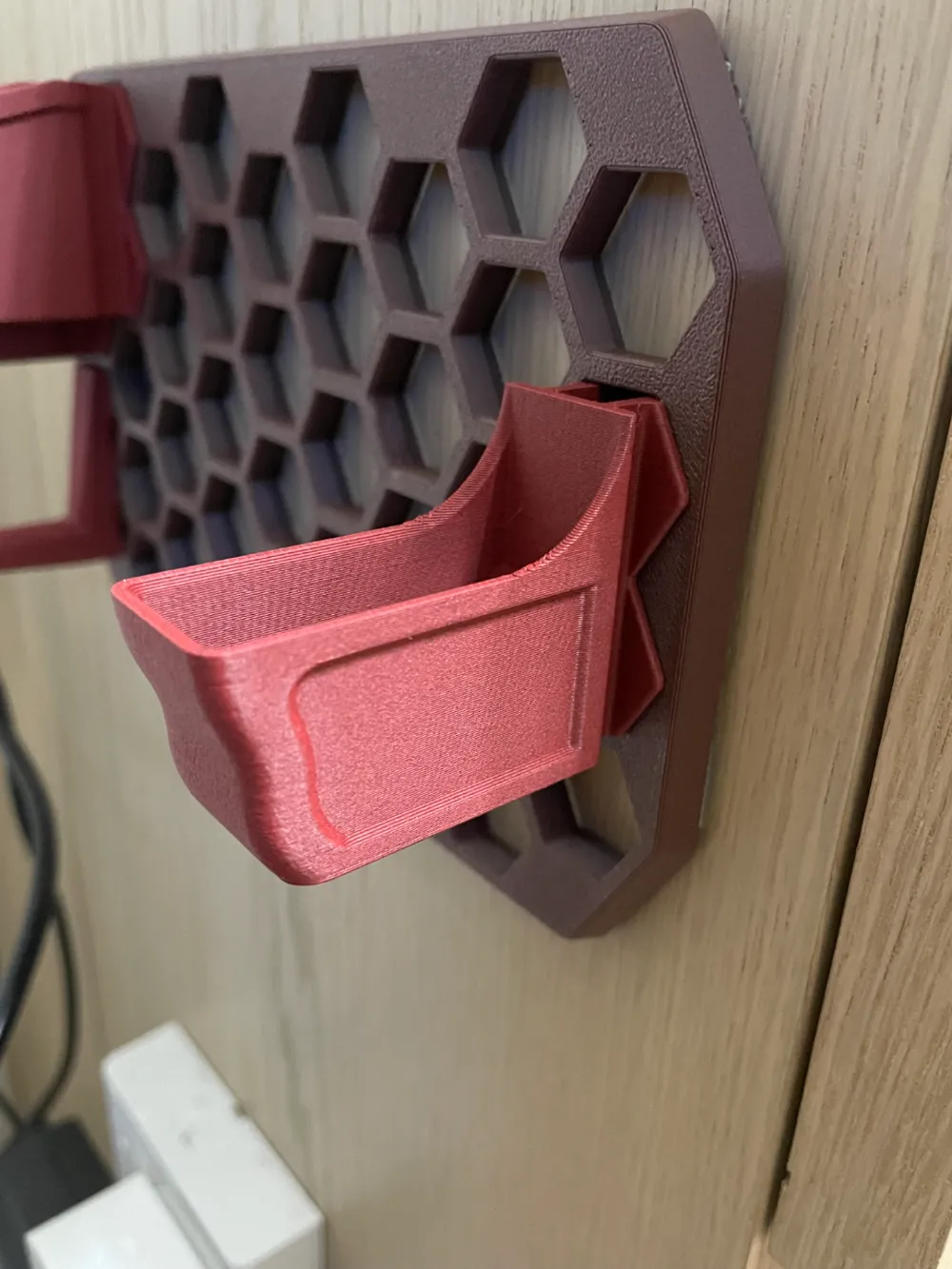 HSW Caliper Holder-Honeycomb Storage Wall Remixed by 小樹 - MakerWorld