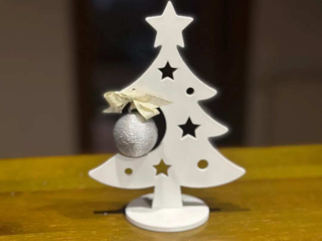 Christmas Tree with Ornament - Free 3D Print Model - MakerWorld