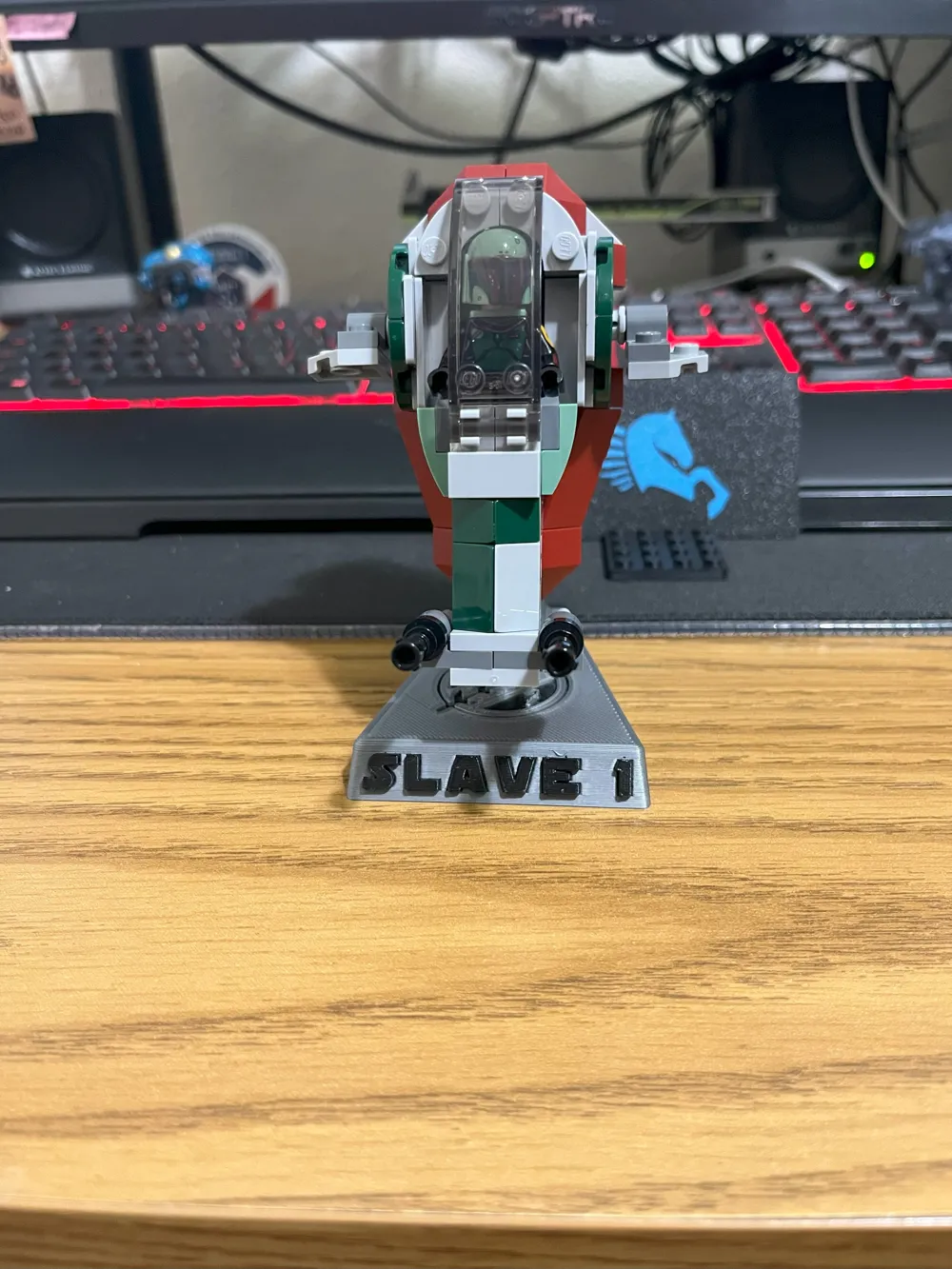 Legos Slave 1 (Boba Fett's Starship) Display Stand - Free 3D Print ...