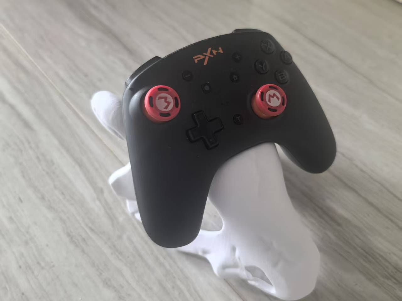 Cubone Skull Gamepad Stand by sYlYs MakerWorld: Download Free 3D Models