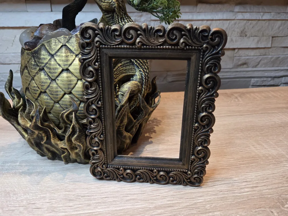 Antique Baroque Frame by Christian MakerWorld: Download Free 3D Models