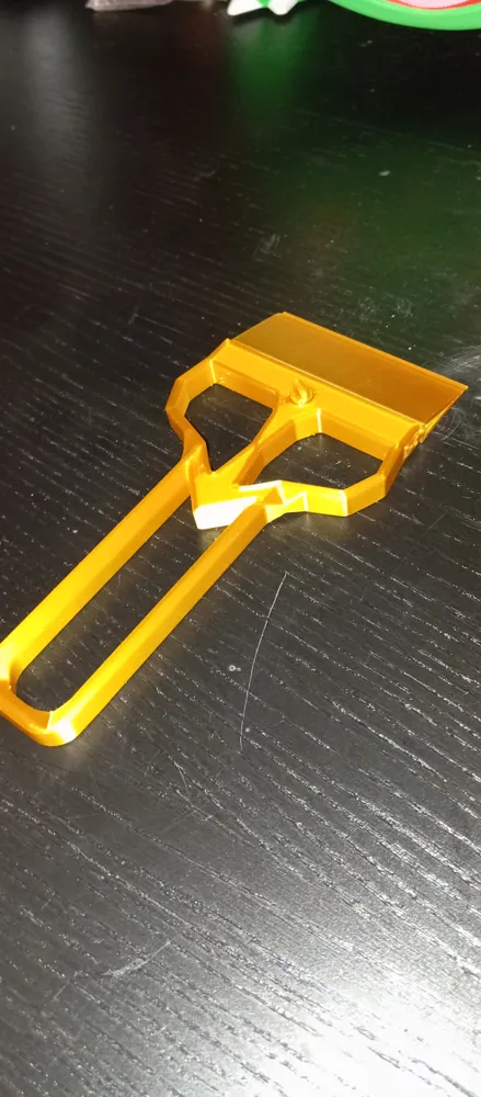 Reusable Scraper with Interchangeable Head by PrintinBad MakerWorld ...