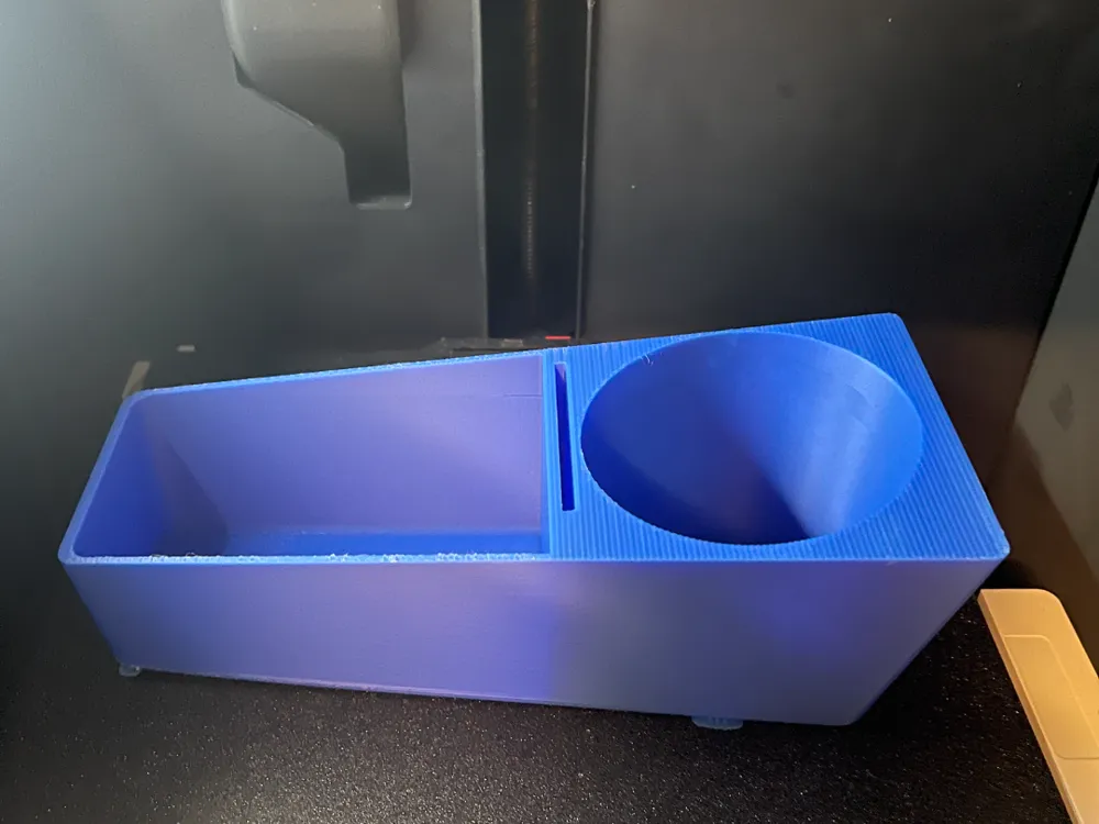 cupholder Skoda Enyaq/Elroq fits big-cup and cans - Free 3D Print Model ...
