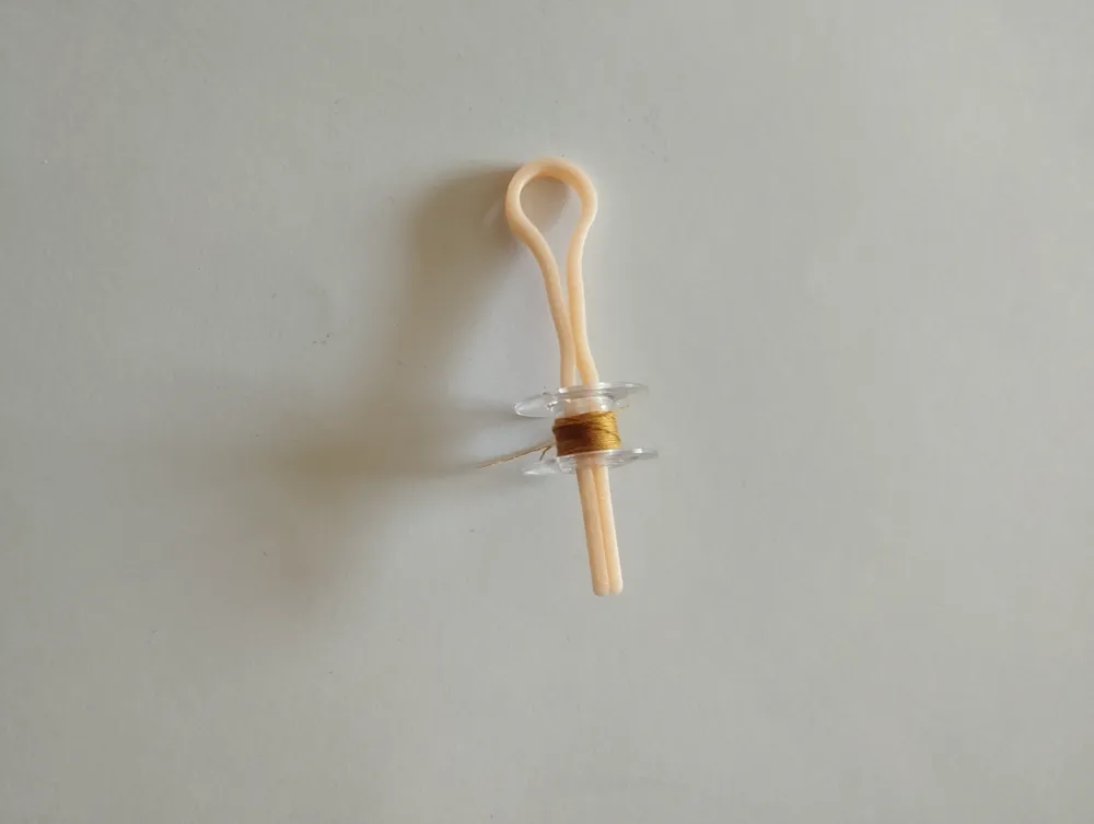 bobbin clips by Anarch - MakerWorld