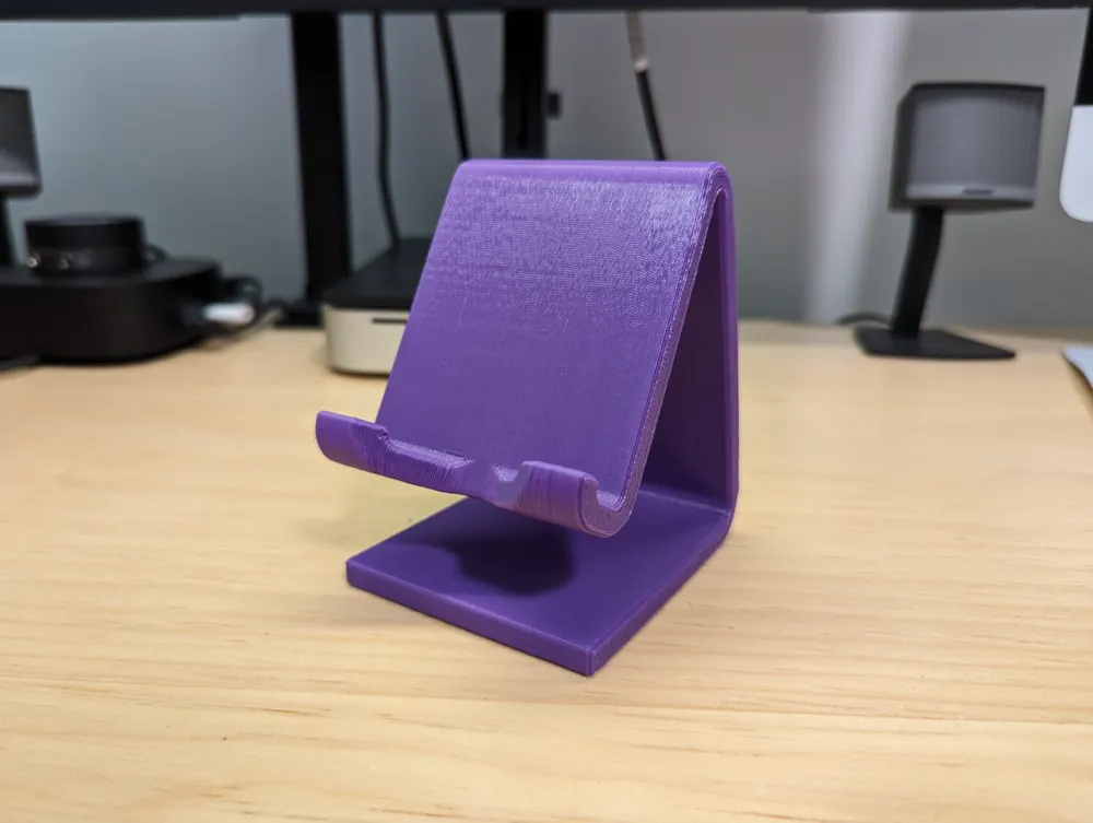 Simple Phone Stand by chemistinlab - MakerWorld
