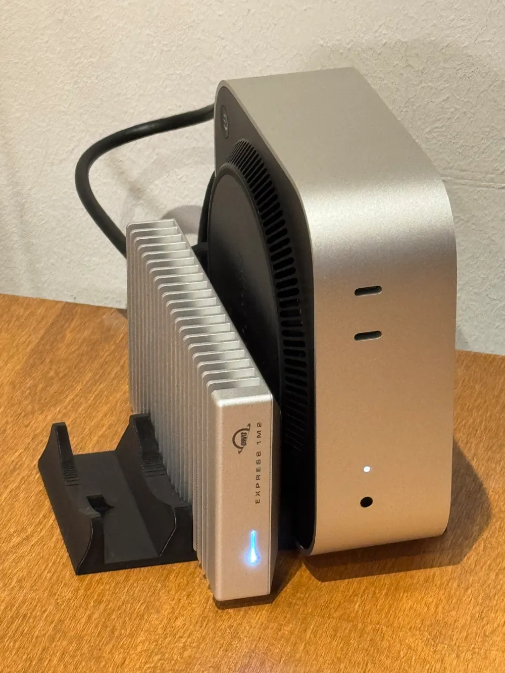 Mac Mini M4 Vertical Stand OWC Express 1M2 by Capybara MakerWorld ...