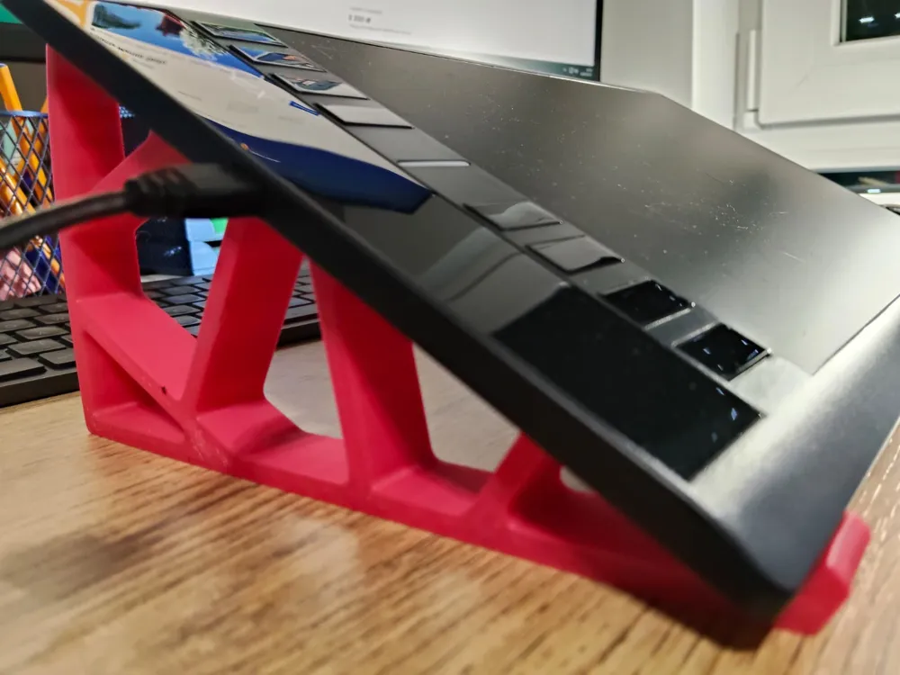 Graphic tablet stand by Spark Poznań MakerWorld: Download Free 3D Models