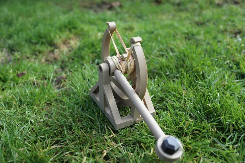 La catapulta de Leonardo da Vinci por occultfullelo MakerWorld ...