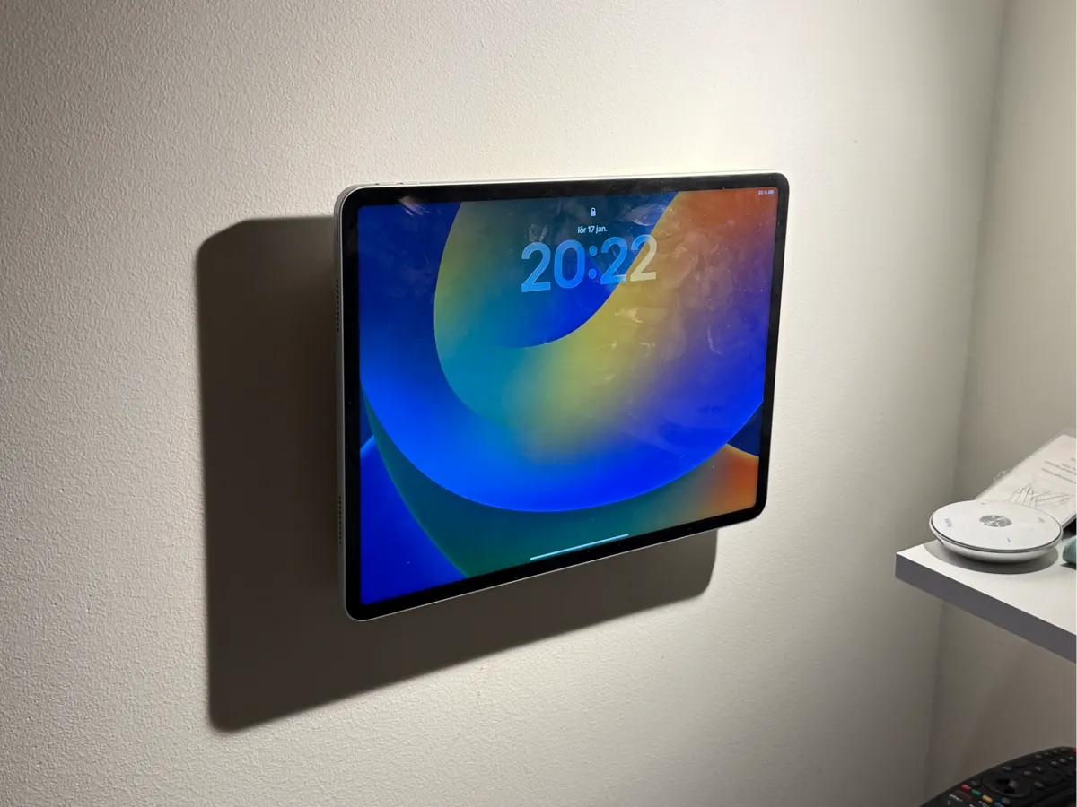 Magnetic iPad Pro 12.9" Rotating Wall Mount - Free 3D Print Model ...