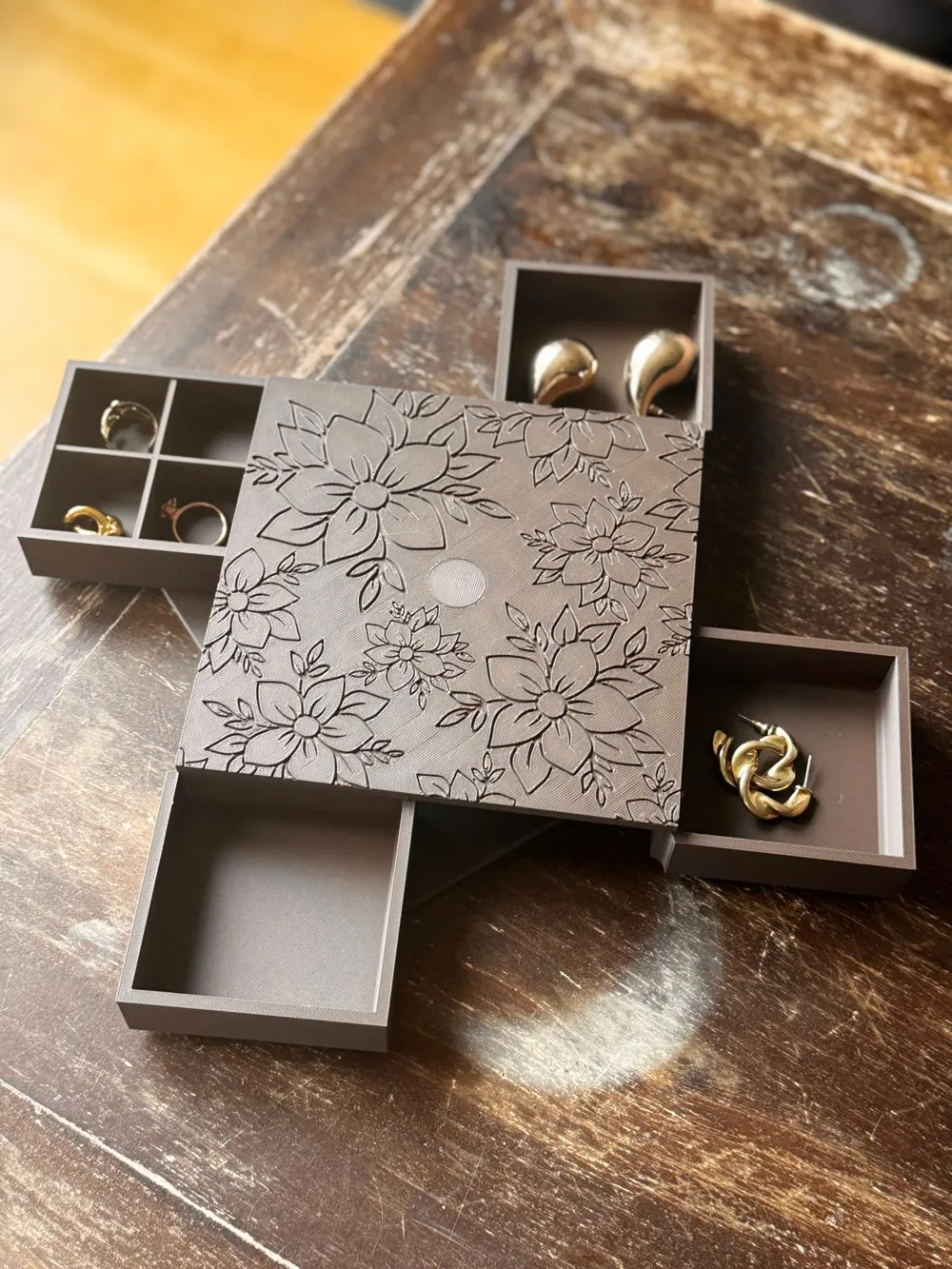 FloraSpin – Rotating Jewelry Box by Gemarus MakerWorld: Download Free ...