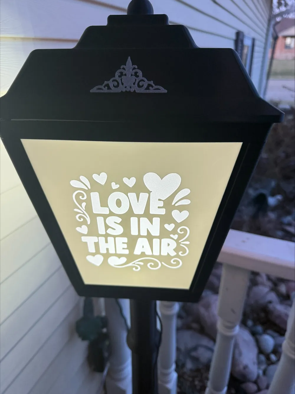 Cupid & Love is in the Air Panels Festive Lamppost - Free 3D Print ...