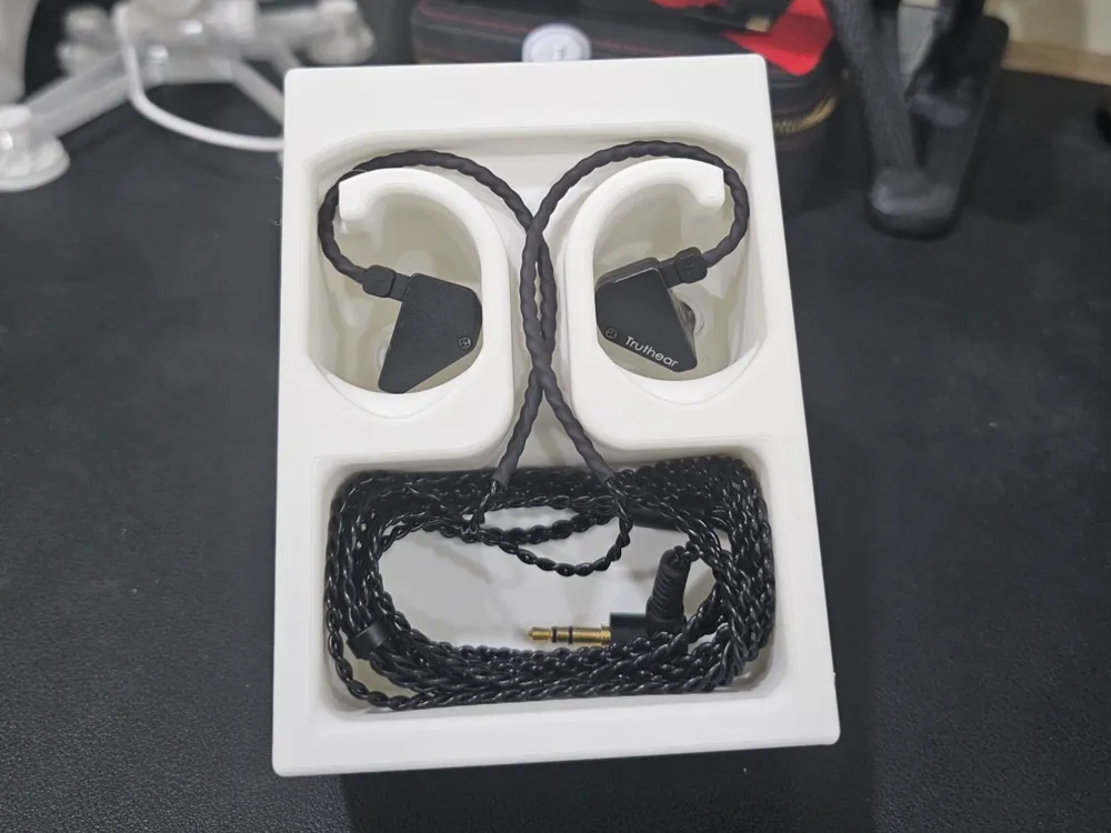 Modular IEM Storage Display Case by haodong02 - MakerWorld