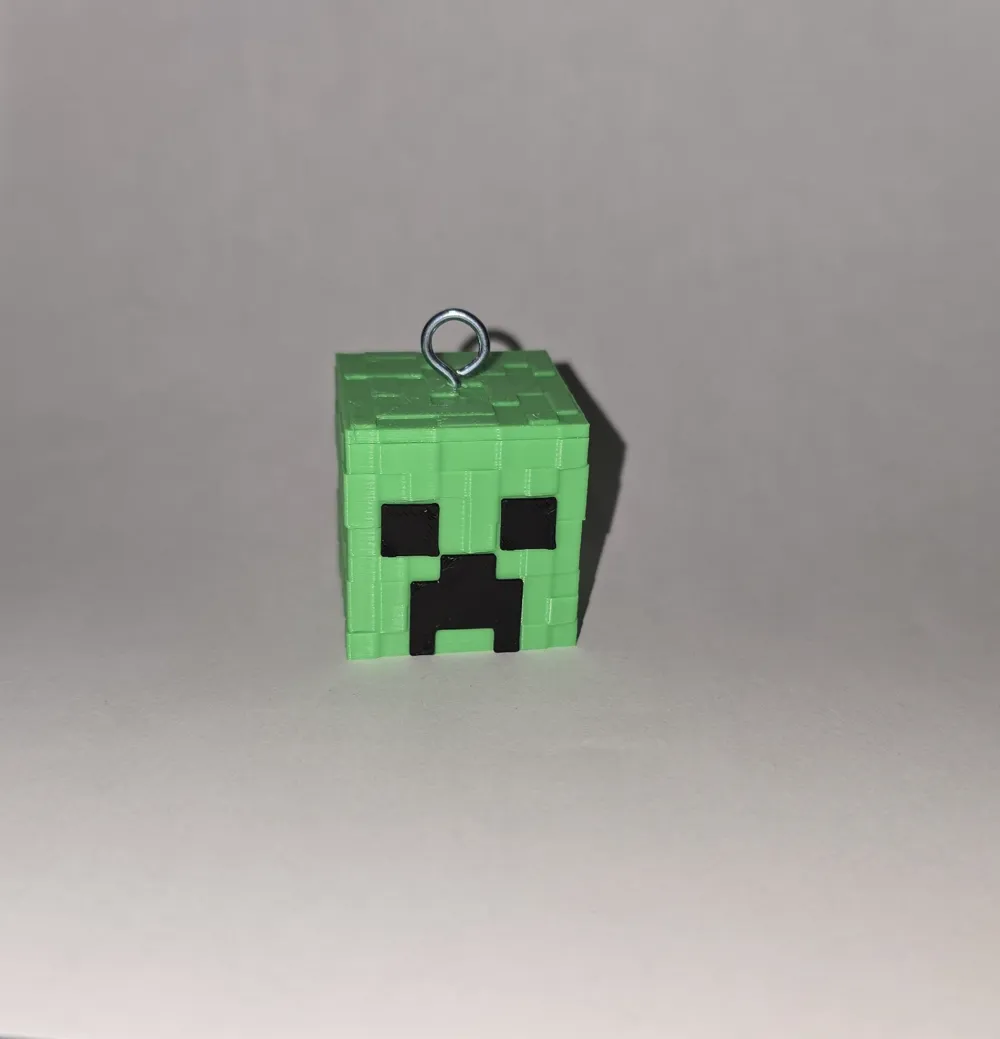 Minecraft Creeper Keychain with Light Feature by CpRandom - MakerWorld