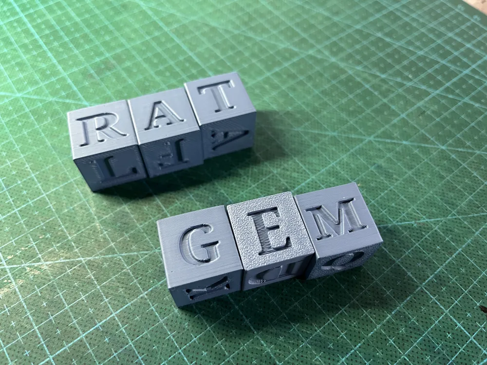 Cubos con Letras por Dzago MakerWorld: Descarga Modelos 3D Gratuitos