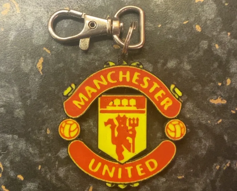 Manchester United Badge Keychain by KRXDM - MakerWorld
