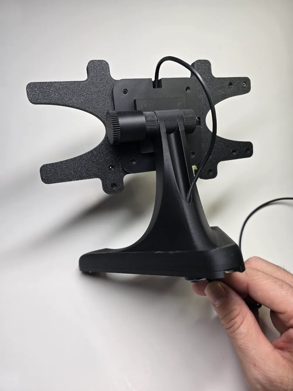 Magsafe multi Phone mount by DevonAMakerWorld: Download Free 3D Models