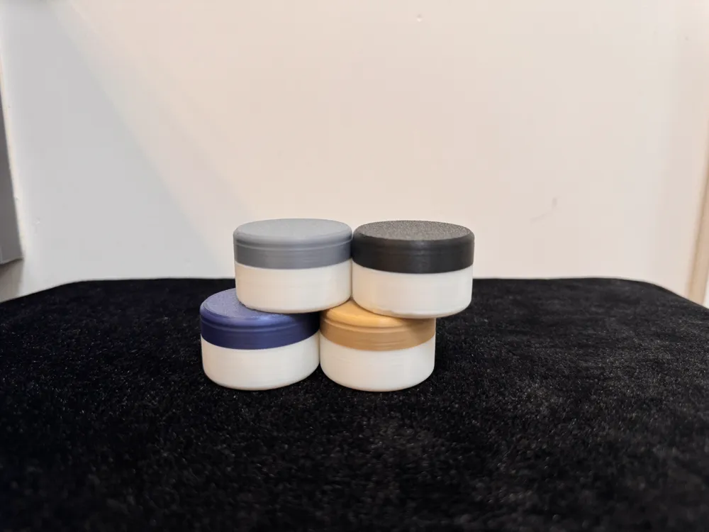 Sturdy Small rounded bottom Travel Container by oneleg - MakerWorld