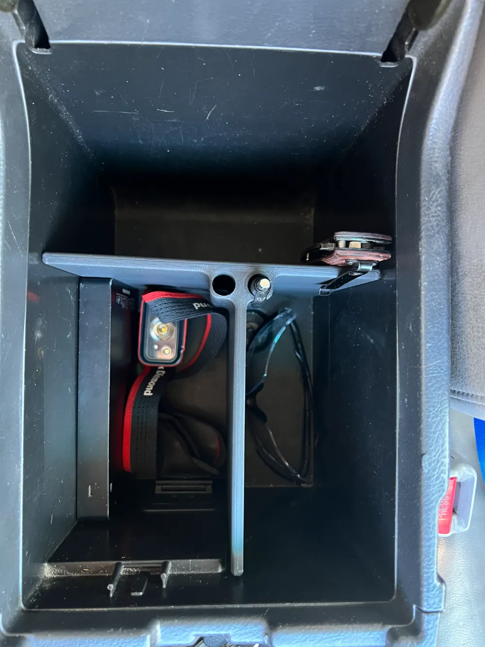 4th Gen 4runner Center Console Divider by CS_3D MakerWorld: Download ...