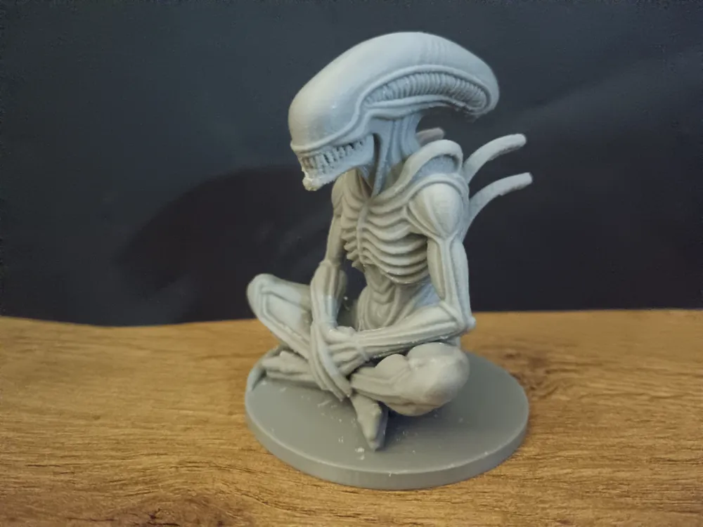 Alien by Senki_86 MakerWorld: Download Free 3D Models
