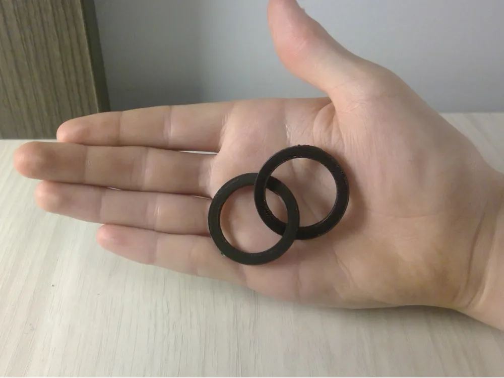 Impossible Rings Fidget Toy Print-In-Place No AMS by Bardownskiiz ...