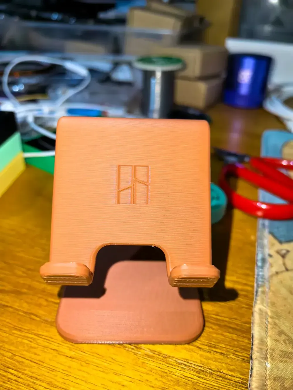 Bambu Lab Mobile phone holder by FanHuaCloud MakerWorld: Download Free ...