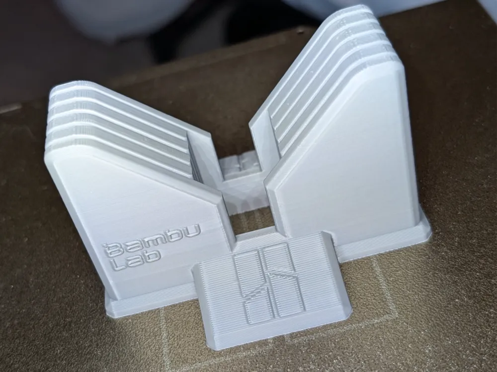 A1 Mini Build Plate Rack V2 with Stabilizer Foot by RobbitHobbit22 ...