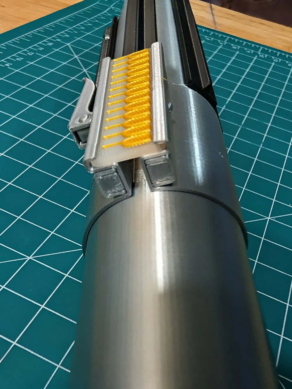 Luke Skywalker's ESB Hilt by ceo51378 MakerWorld: Download Free 3D Models