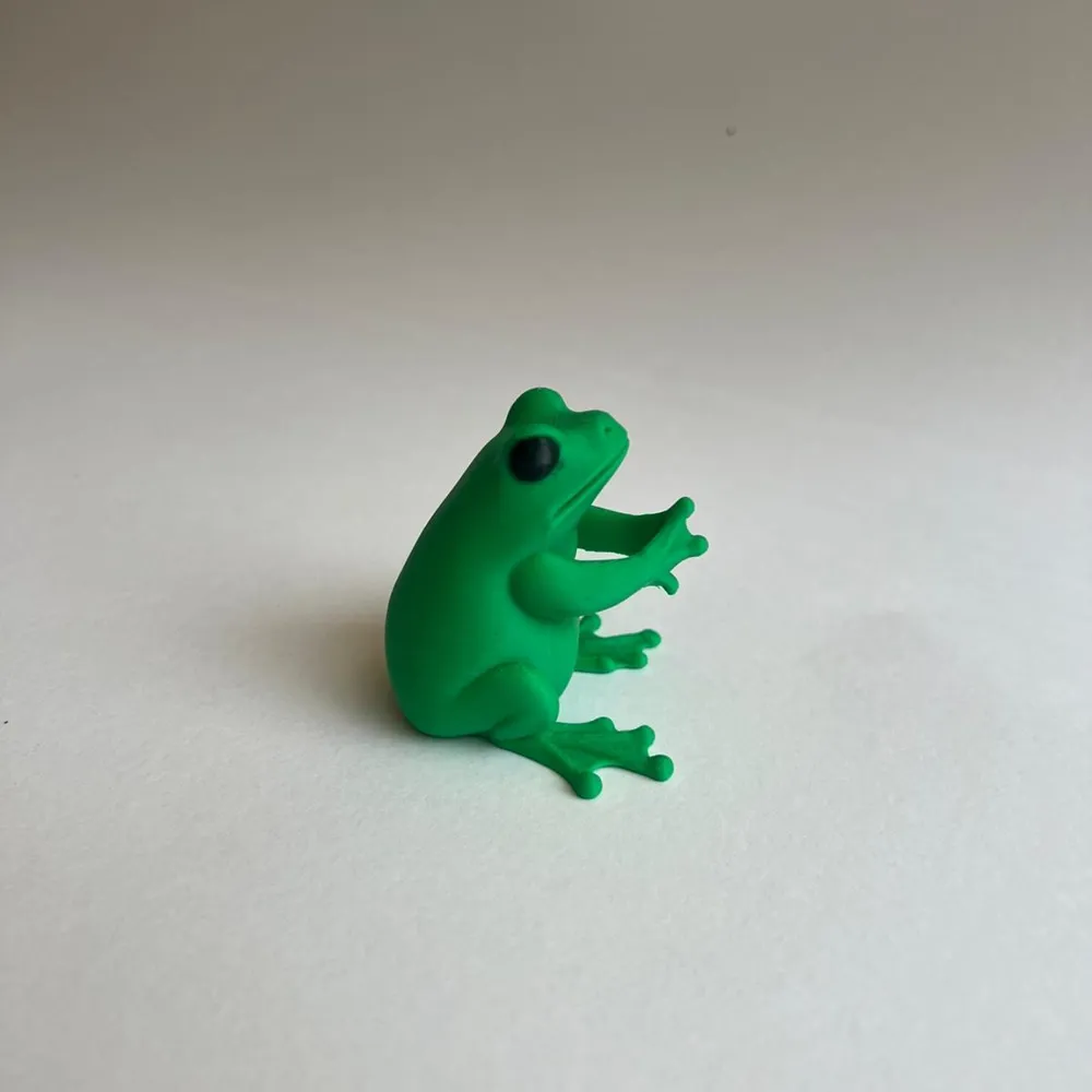 Frog Pen Holder (AMS - NO AMS) - Free 3D Print Model - MakerWorld