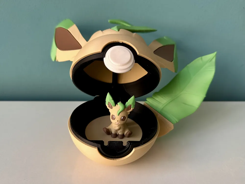 Leafeon Ball - Pokemon - Pokeball Functional - Free 3D Print Model ...