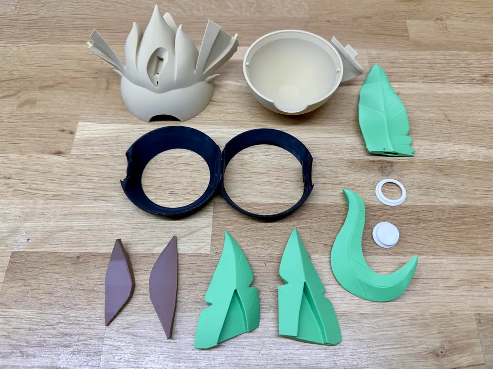 Leafeon Ball - Pokemon - Pokeball Functional - Free 3D Print Model ...