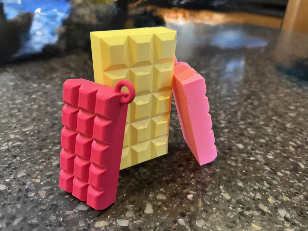 Sabrina Carpenter Sweet Tooth perfume Keychain - Free 3D Print Model ...