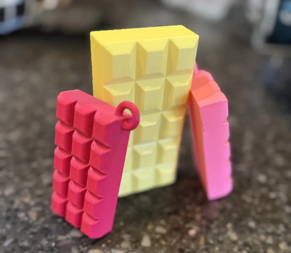 Sabrina Carpenter Sweet Tooth perfume Keychain - Free 3D Print Model ...