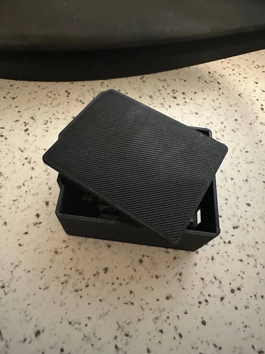 ESP32 Wemos D32 R1 ESPDUINO-32 HW-729 Remixed by dieskim MakerWorld ...