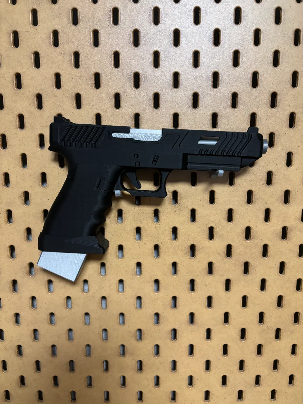 GLOCK 34 - John Wick Combat Master - Free 3D Print Model - MakerWorld