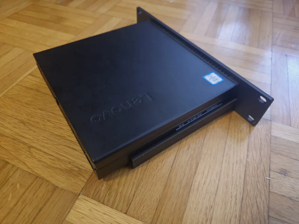 10-inch rack for Lenovo ThinkCentre M910 by Michi12 - MakerWorld