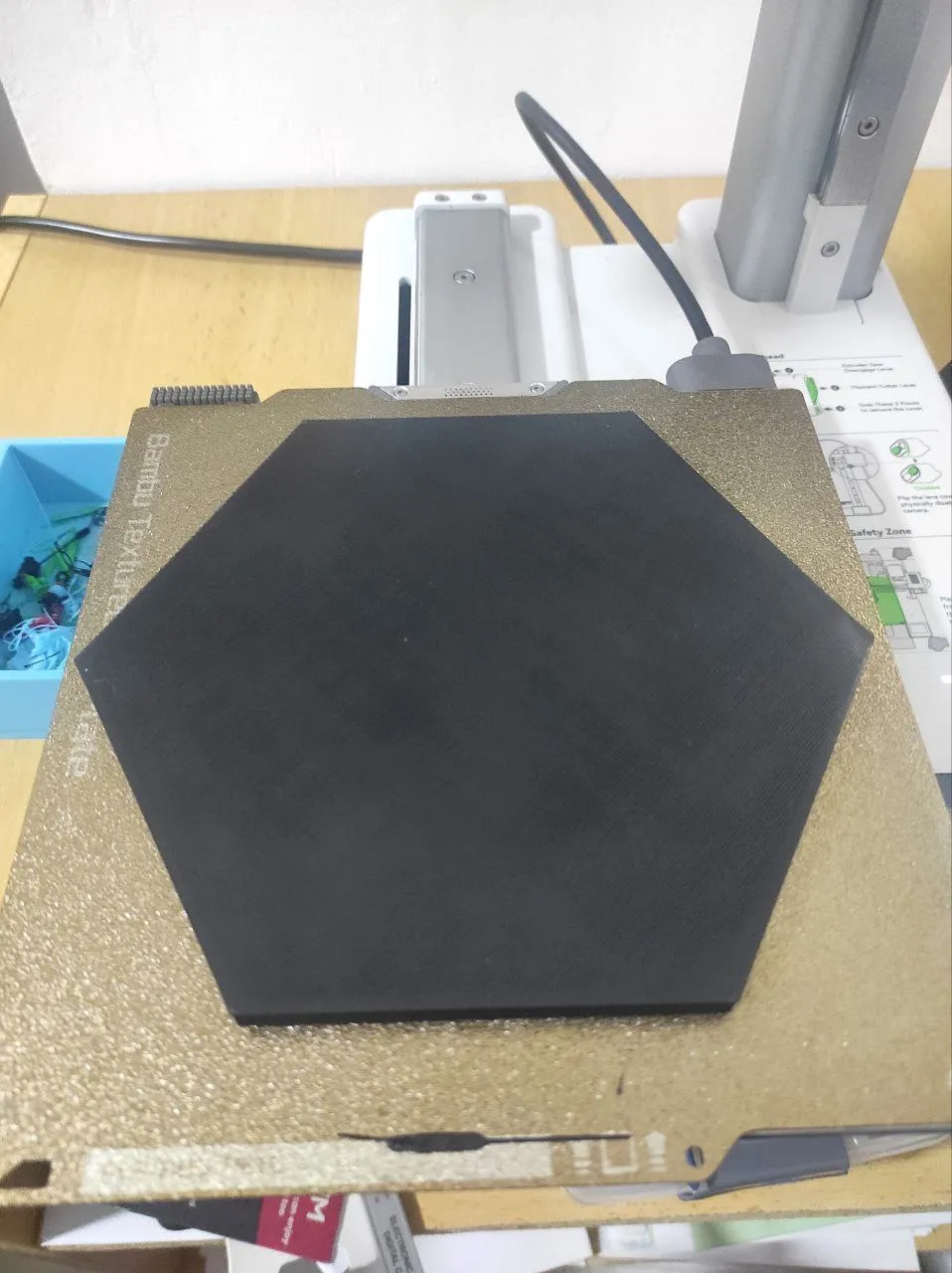 Multi-Display Hex Tower by BlueShadovv - MakerWorld