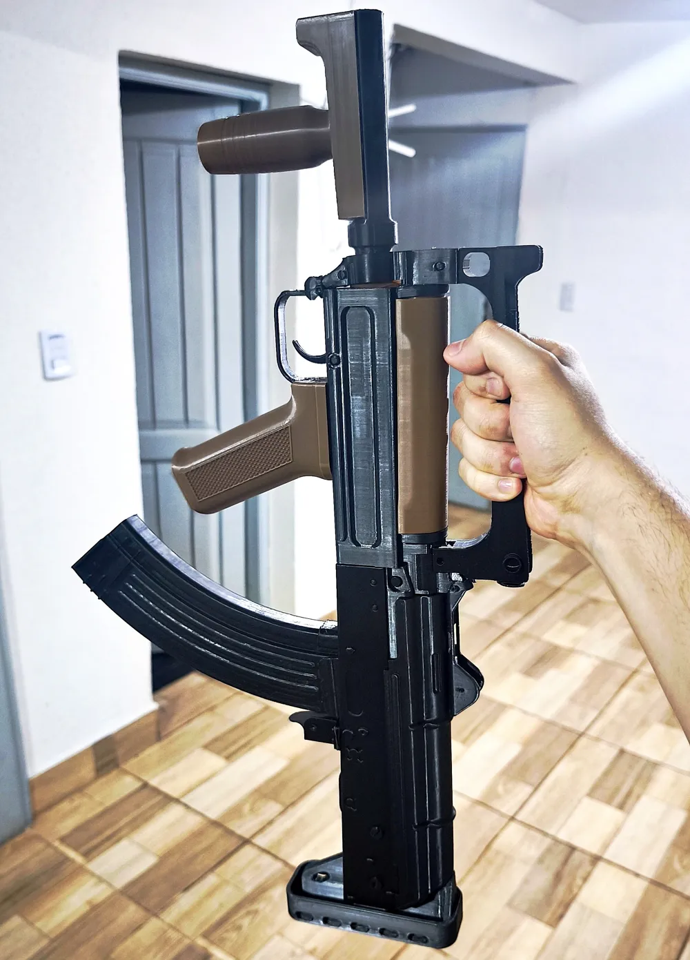 Russian OTs-14 Groza bullpup assault rifle AKS-74u by 补补觉去 MakerWorld: Download Free 3D Models