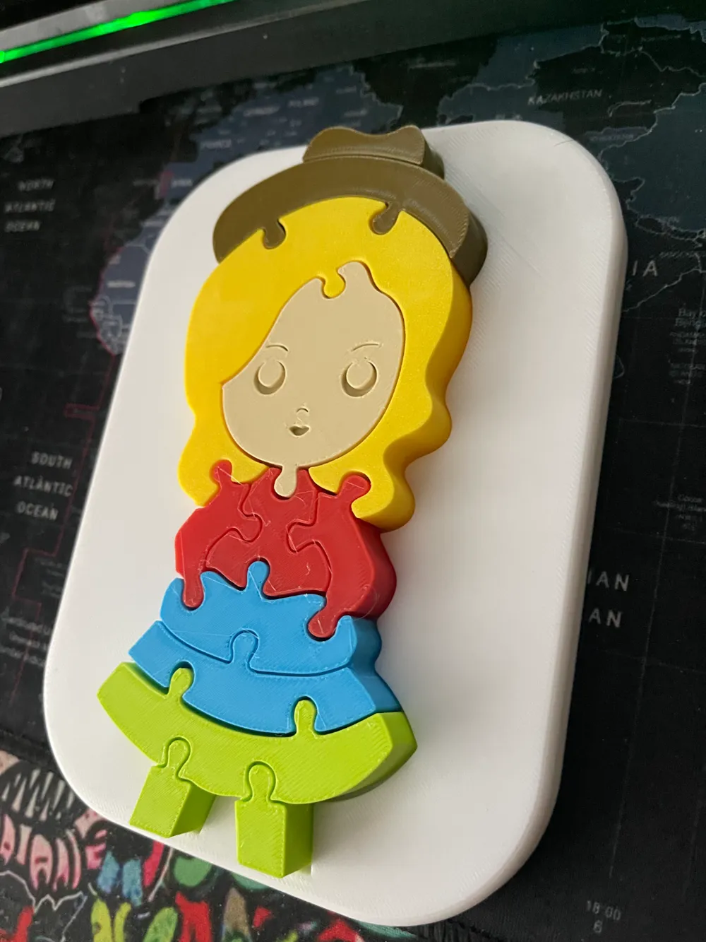 Girl with Hat - insert puzzle for kids - 6 parts by intommy - MakerWorld