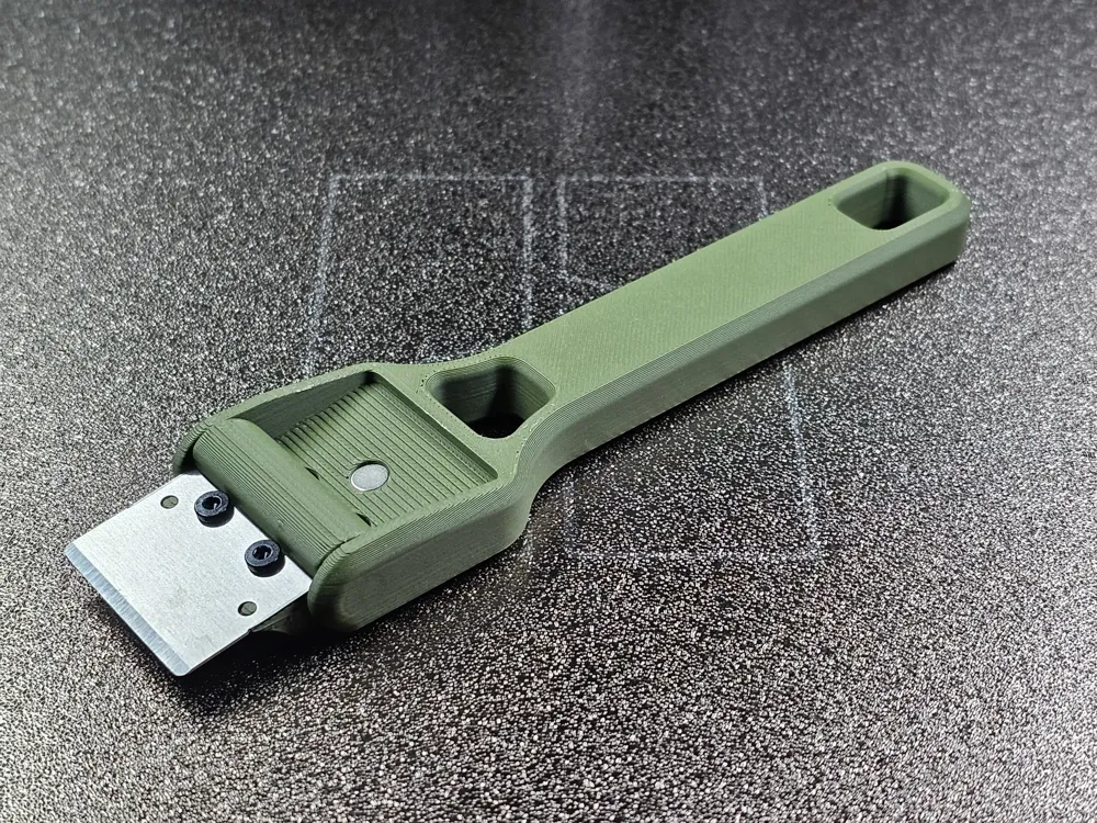 Print-In-Place Folding Build Plate Scraper - Free 3D Print Model ...