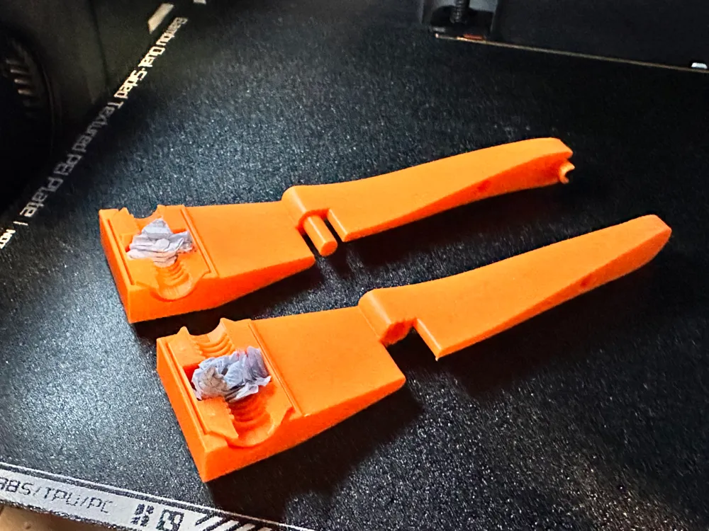 CleanGrip Pro - Carbon and Z-Axle Rod Cleaner - Free 3D Print Model - MakerWorld