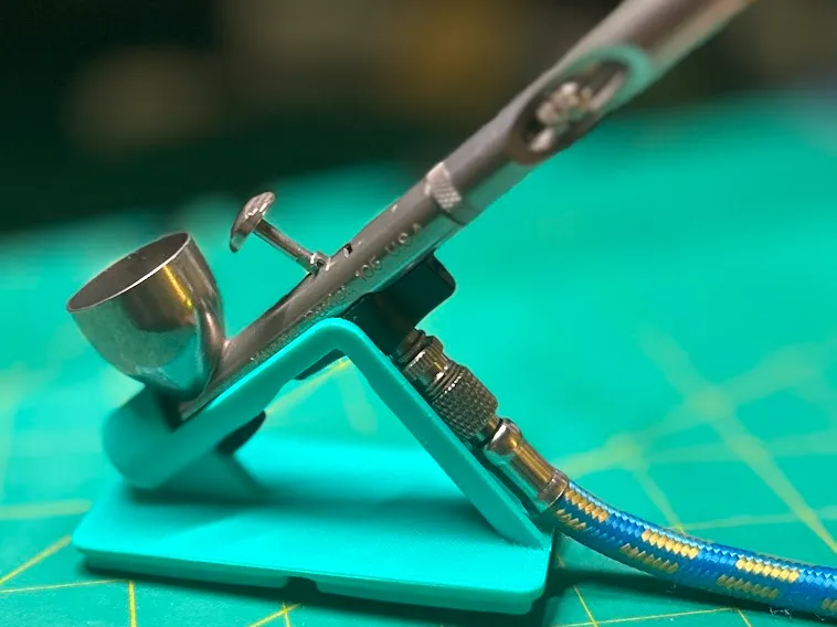 Badger Patriot Xtreme 105 Airbrush Holder by HoneyNutz - MakerWorld