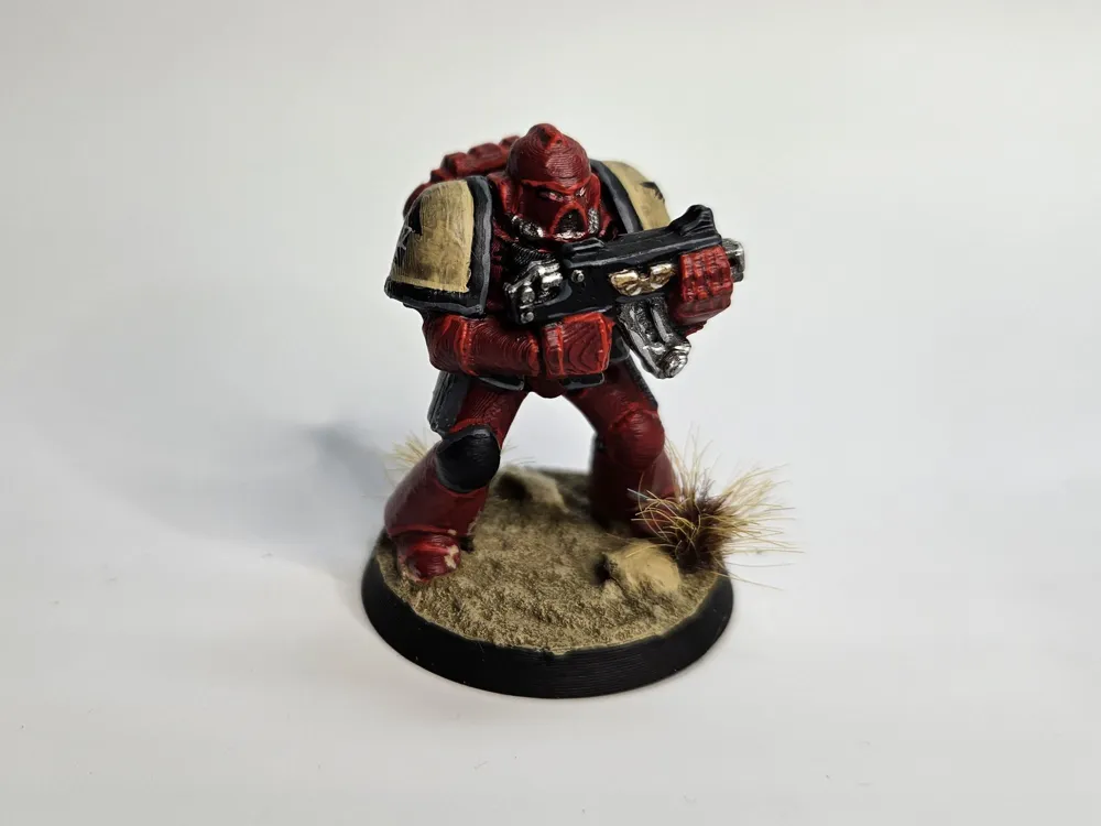 Retro Space Marine with Bolter - Cut, no Supports by sgrottel ...