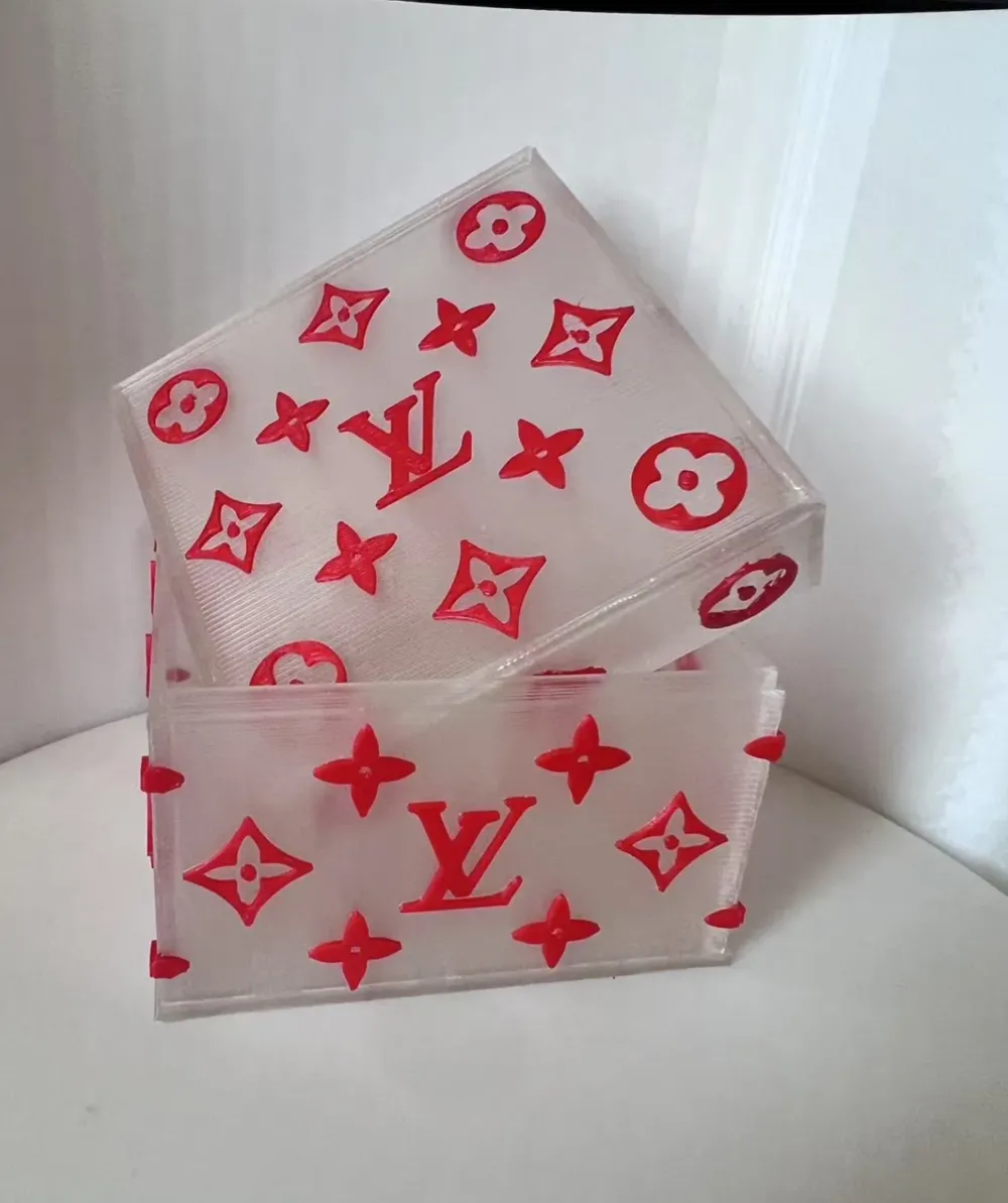 LV Transparent Box by 九五 MakerWorld: Download Free 3D Models