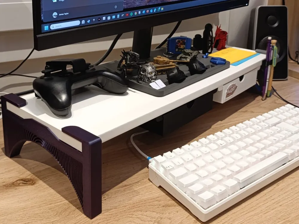 Monitor stand/riser with concentric decoration by Daxjim MakerWorld: Download Free 3D Models