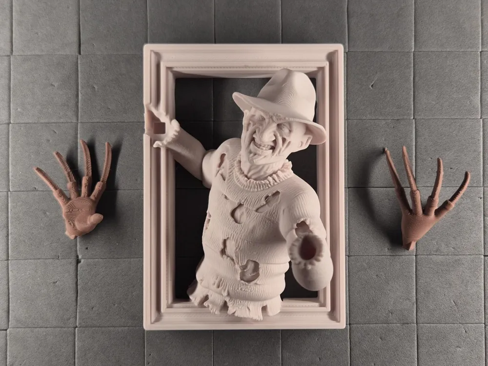 Out of the Frame – Freddy Nightmare | Keyhole - Free 3D Print Model ...