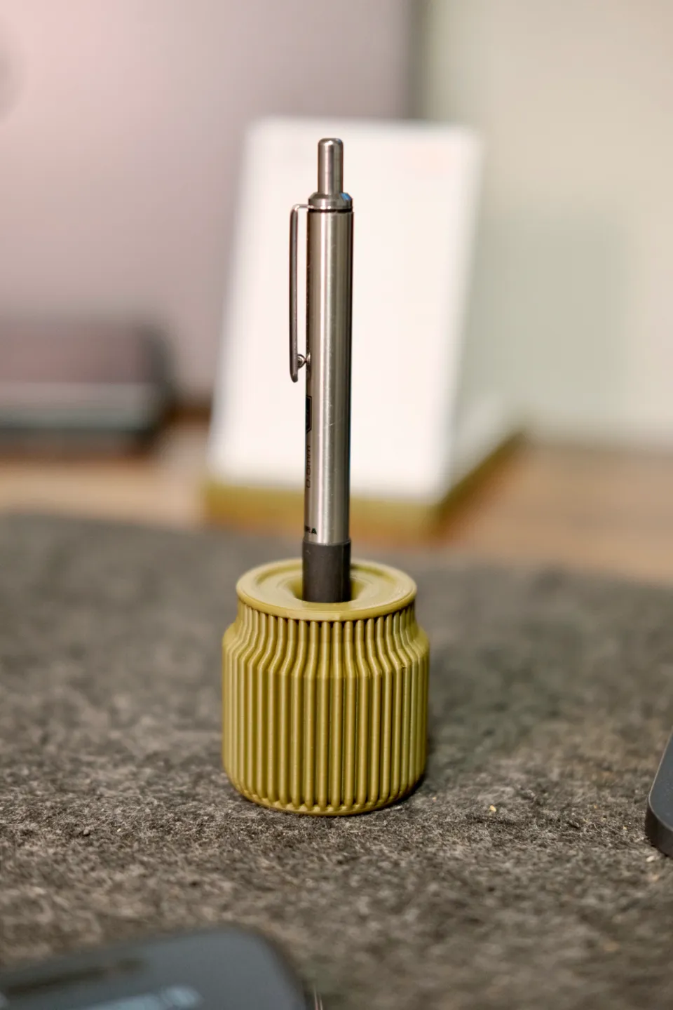 Desk Pen Stand by Alfonzo MakerWorld: Download Free 3D Models